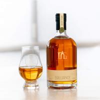 China Glass Collar Material Cork and Screw Cap 350ml 500ml 700ml 750ml Gin Rum Vodka Bottle for sale