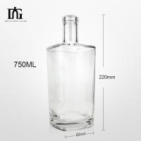 China 750ml Clear Red Wine Whiskey Glass Bottle With Cork for OEM/ODM Acceptable and Design for sale
