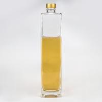 China 700ml Square Aluminum Screw Cork Thick Bottom Vodka Brandy Rum Gin Spirits Glass Bottle for sale