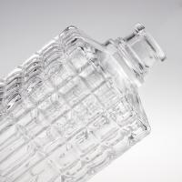 China OEM/ODM Acceptable Square 500ml Eco-Friendly Glass Bottle for Whiskey and Beauty for sale