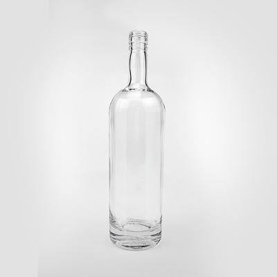 China 750ml 75cl Clear Empty Glass Liquor Bottles for OEM/ODM Acceptable Customization for sale