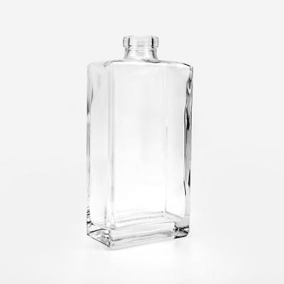 China 500ml Customized Square Glass Bottle for Gin Whisky Vodka Brandy Cork and Screw Cap for sale