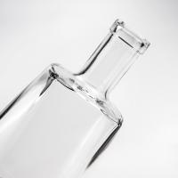 China 700ml Glass Bottle for Vodka Gin and Wine Body Material Glass Logo Acceptable for sale