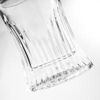 China Elegant Glass Red Wine Glass Vodka Liquor Tasting Whisky Decanter with Glass Lid for sale