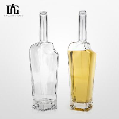 China Liquors and Beverage 380ml Clear Glass Bottle with Screw Cap Collar Material Glass for sale