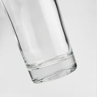 China 750ml Glass Beverage Empty Bottle for Liquor Water Chinese Body Material Glass Engraving for sale