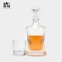 China Collar Material 700ml Crystal Whiskey Decanter Custom Logo for Liquors and Beverages for sale