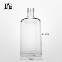 China 700ml Square Glass Brandy Bottles with Clear Design and Acceptable Customer's Logo for sale