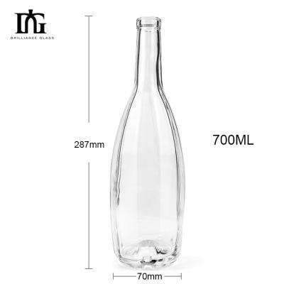 China OEM/ODM Acceptable Transparent Glass Bottle 700ml 750ml for Liquors and Beverages for sale