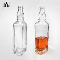 China Superior 700ml Whiskey Bottle Made of Extra Flint Glass with Engraved Decal Printing for sale