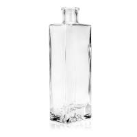 China Capacity 500ml Flat Empty Clear Glass Liquor Bottle for Whisky Rum Spirits Vodka Gin for sale