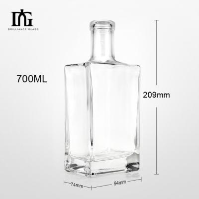 China Glass Collar Square Shape 50cl 70cl 75cl Top-Rated Liquor Bottle with Matching Cap for sale
