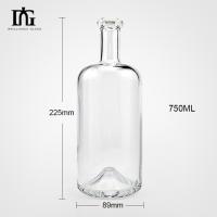 China 750ml Pyramid Crystal Glass Bottle for Exclusive Fancy Spirits of Gin Rum Whisky Vodka for sale