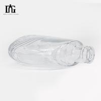 China Glass Portable Picnic Wine Table with Cork Screw Cap 500ml/700ml Bottle and Glass Bottle for sale