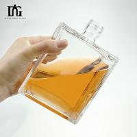 China Acceptable Customer's Logo Glass Bottle for Vodka Whiskey Liquor 500ml 700ml 1000ml for sale