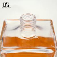 China Acceptable Customer's Logo Glass Bottle for Vodka Whiskey Liquor 500ml 700ml 1000ml for sale