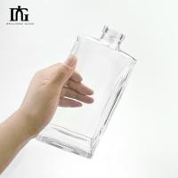 China Square 500ml Glass Bottles for Carbonated Drinks and Whisky in Transparent Material for sale