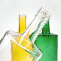 China Super Flint Flat Shoulder Glass Bottle for Liquors and Beverages Custom 500ml 750ml for sale
