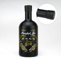 China Customized 500ml Bordeaux Vodka Glass Bottle with Painting Surface Handling for sale