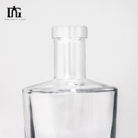 China 500ml 700ml 750ml 1000ml Nordic Gin Whiskey Vodka Glass Bottle with Engraved Mountain for sale