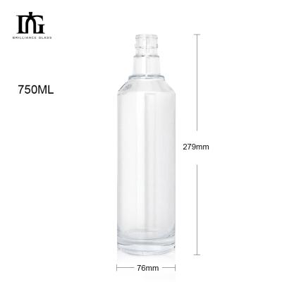 China Transparent Round Empty Flint Glass Liquor Wine Whisky Vodka Tequila Bottle Capacity 500ml for sale