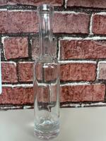 China 200ml Glass Bottle for Vodka Whisky Acceptable OEM/ODM Glass Material 200ml Capacity for sale
