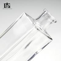 China Custom 500ml Clear White Gin Vodka Tequila Liquor Glass Spirit Bottle with Cork for sale