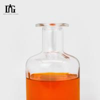 China Screen Printing Hot Stamping Painting 750ml Clear Glass Spirit Bottle for Liquors and Beverage for sale