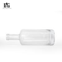 China Acceptable Logo 500ml/750ml Glass Bottles for Liquor Wine or Whisky Customize Your for sale