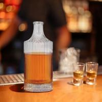China Clear Crystal Rum Gin Vodka Bottle Top Sale 360ml 500ml 700ml Custom for Liquor Glass Bottle for sale