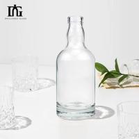 China 500ml Whiskey Juice Bottles Custom Clear Glass Bottle for Beverage Industry's Demands for sale