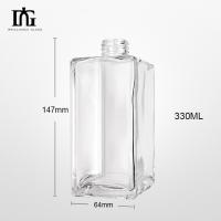 China Collar Material Glass Hot Stamping Label 500ml 700ml Clear Glass Bottle with Cork for sale