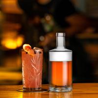 China 500ml 700ml 750ml Customizable Engraved Hot Stamping Label Glass Bottle for Beverage for sale