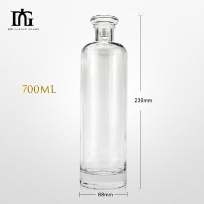 China 700ml Glass Bottle with Cork Stopper Add a Touch of Elegance to Your Table for sale