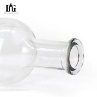 China Empty Spirit Bottle for Beverages 1750ml Custom Collar Material Glass Bottle for sale