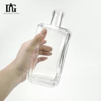 China Body Material glass Transparent 700ml Square Glass Liquor Bottle Vodka Whiskey Gin Bottle With cork for sale