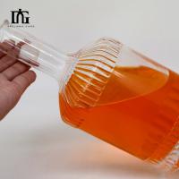 China 500ml/700ml High Grade Transparent Screw Cap Brandy Juice Beverage Glass Bottle for sale
