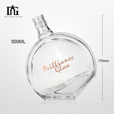 China Tea 700ml Empty Clear Glass Bottle for Liquor Spirit/Spirits Wine Vodka Brandy Whisky Rum for sale