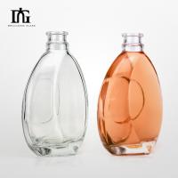 China 700ml Extra Flint Glass Bottle With Wooden Stopper For Gin Vodka Rum Liquor Spirits for sale