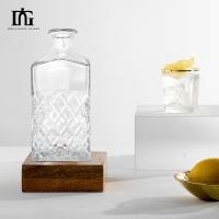 China Body Material Glass Luxury Whiskey Set with Lead Free Crystal Decanter and Glasses for sale