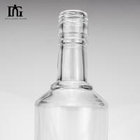 China 375ml 750ml Customized Glass Juniper Bottles for Gin Vodka Made of Clear Amber Glass for sale