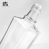 China Super Flint 375ml 500ml 700ml 750ml 1000ml Clear Round Glass Whisky Bottle with Wood Cork for sale