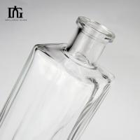China Body Material Glass 500ml Empty Square Glass Bottles for Liquor Wine/Vodka/Whisky/Rum for sale