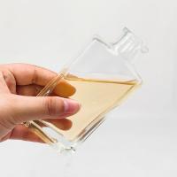 China Screw Cap Glass Bottle 700ml for Liquors and Beverages for sale
