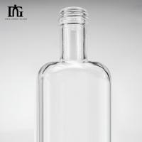 China 375ml 500ml 750ml Clear Round Empty Vodka Whisky Gin Aspect Glass Liquor Bottles with Cork for sale