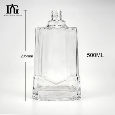 China 250ml/500ml/700ml/750ml Square Whisky Liquor Bottle With Cork Heavy Glass Thickness Bottom for sale