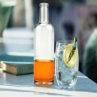 China OEM/ODM Acceptable 700ml Glass Spirits Liquor Bottles Clear 500ml 750ml Whisky Bottle for sale
