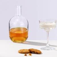 China 330ml/500ml/700ml Wine Bottle for Liquor Glass Bottle Painting Engraving Hot Stamping for sale