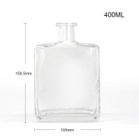 China Glass Bottle With Stopper Cork For Gin Rum Vokda Whisky Tequila Liquor Spirits 700ml Clear for sale