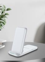China Overvoltage Protection Magnetic Qi 15W Wireless Charger for Watch Airpods and Phones for sale